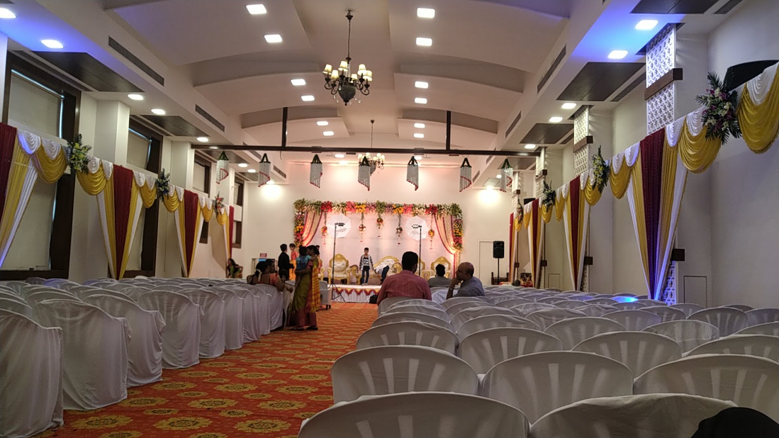 Shri Mumbai Patidar Samaj Hall, Mumbai - Wedding Venue Cost, Photos